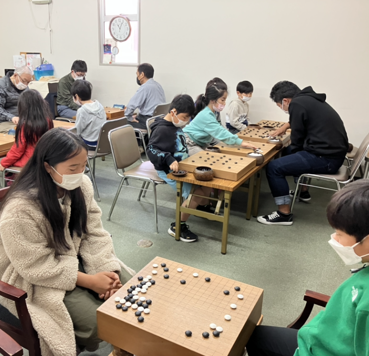 【赤兎馬】子供から大人まで！誰でも楽しみながら上達できる碁会所 | GOMARU